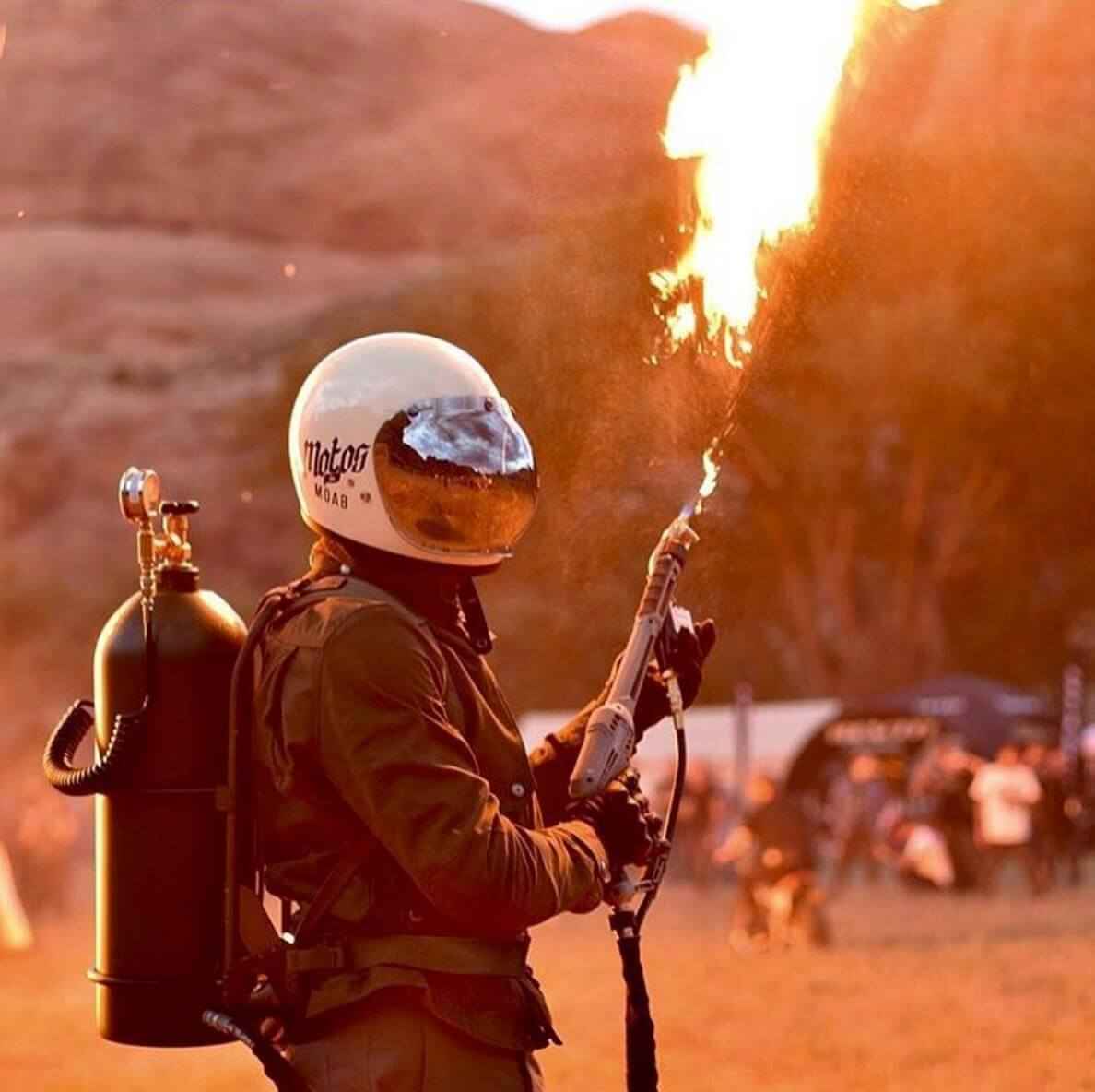 X15 High-Performance Backpack Flamethrower for Land Clearing & Pest Co ...